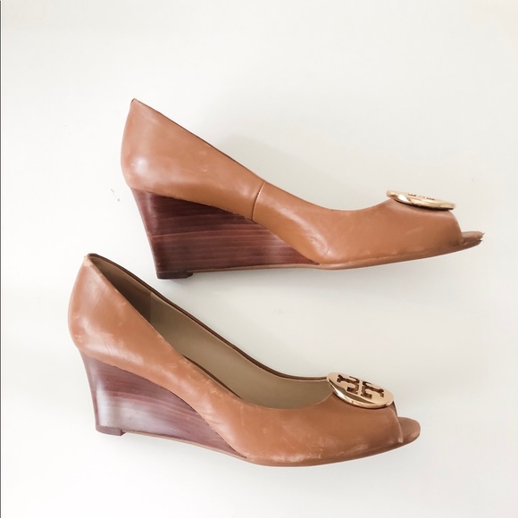 Tory Burch | Shoes | Tory Burch Kara Wedge Pump Tan | Poshmark